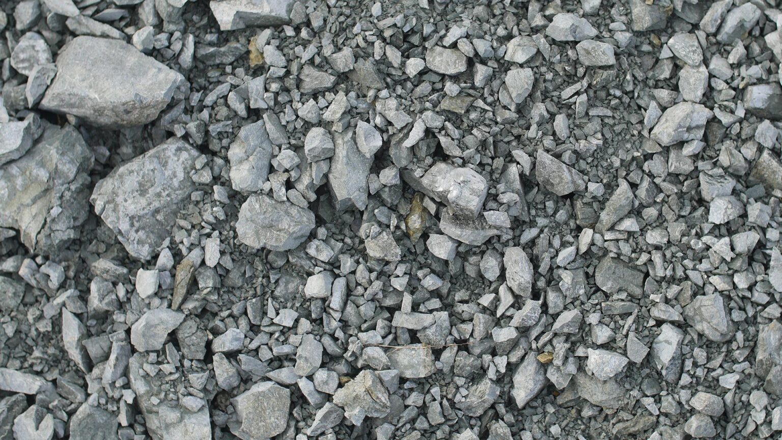 Atlas Quarries | Bulk Aggregates to build roads and commercial projects