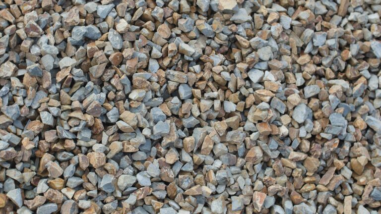 Atlas Quarries | Bulk Aggregates to build roads and commercial projects