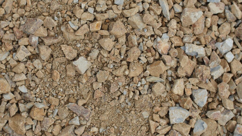 Atlas Quarries | Bulk Aggregates to build roads and commercial projects